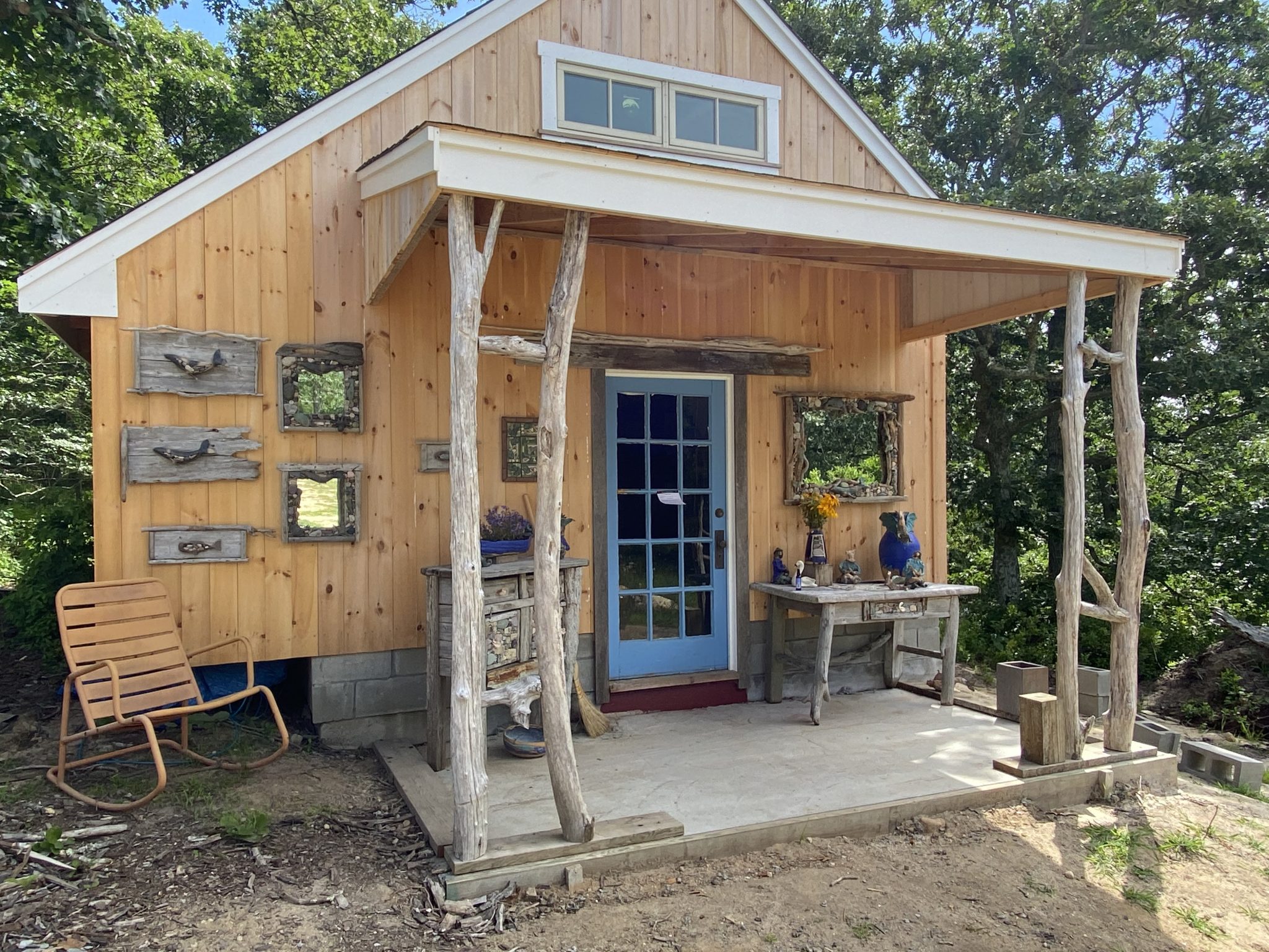 Gallery and Sculpture Trail Visits – Folk Pottery and Folk Tiles